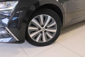 Melns Skoda SuperB 2023 Viļņa, ar dzinēja tilpumu 1.40 L un nobraukumu 164 tūkst. km par 19950 €, foto 37 vietnē AUTOMOTO.COM.LV