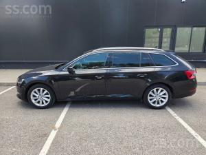 Melns Skoda SuperB 2023 Rīga, ar dzinēja tilpumu 1.50 L un nobraukumu 101 tūkst. km par 27100 €, foto  vietnē AUTOMOTO.COM.LV