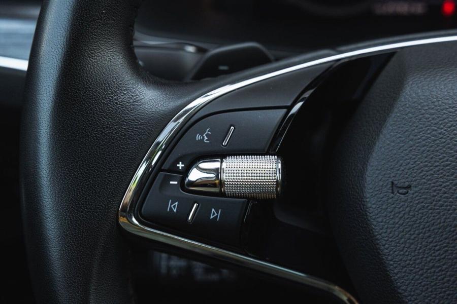 Melns Skoda SuperB 2023 Ventspils, ar dzinēja tilpumu 2.00 L un nobraukumu 97 tūkst. km par 25900 €, foto 21 vietnē AUTOMOTO.COM.LV