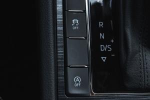 Melns Skoda SuperB 2023 Ventspils, ar dzinēja tilpumu 2.00 L un nobraukumu 97 tūkst. km par 25900 €, foto 32 vietnē AUTOMOTO.COM.LV