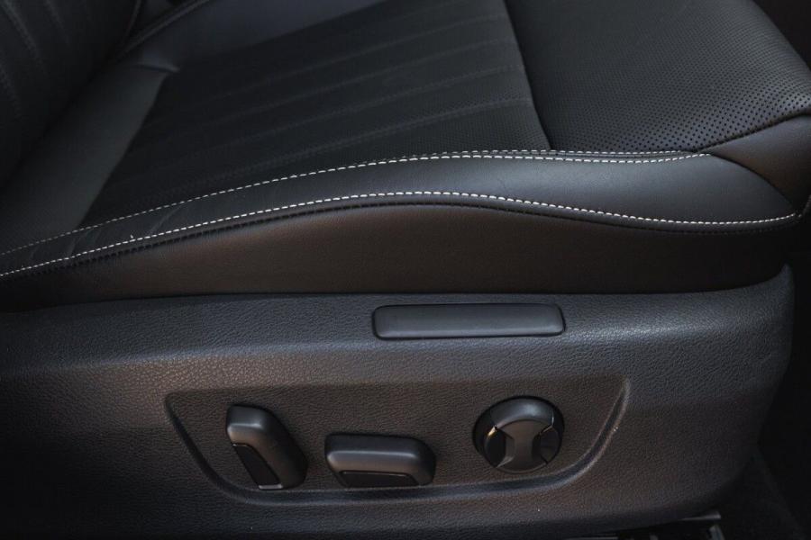 Melns Skoda SuperB 2023 Ventspils, ar dzinēja tilpumu 2.00 L un nobraukumu 97 tūkst. km par 25900 €, foto 37 vietnē AUTOMOTO.COM.LV