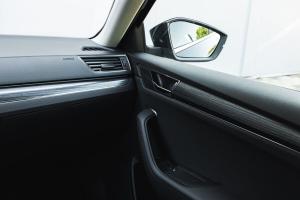 Melns Skoda SuperB 2023 Ventspils, ar dzinēja tilpumu 2.00 L un nobraukumu 97 tūkst. km par 25900 €, foto 40 vietnē AUTOMOTO.COM.LV