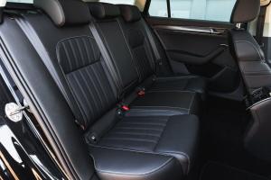 Melns Skoda SuperB 2023 Ventspils, ar dzinēja tilpumu 2.00 L un nobraukumu 97 tūkst. km par 25900 €, foto 41 vietnē AUTOMOTO.COM.LV