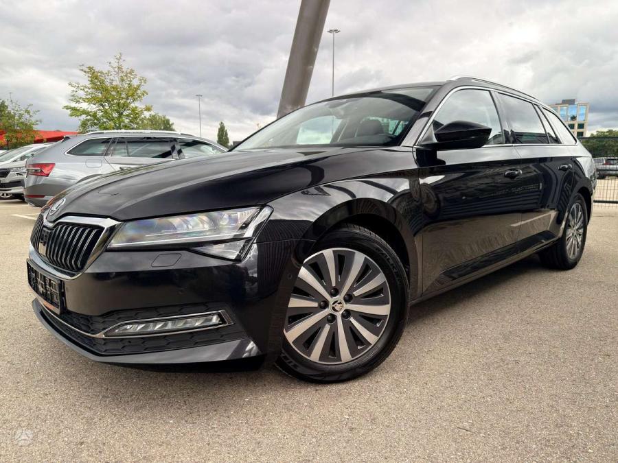 Melns Skoda SuperB 2023 Viļņa, ar dzinēja tilpumu 1.97 L un nobraukumu 183 tūkst. km par 17800 €, foto 1 vietnē AUTOMOTO.COM.LV
