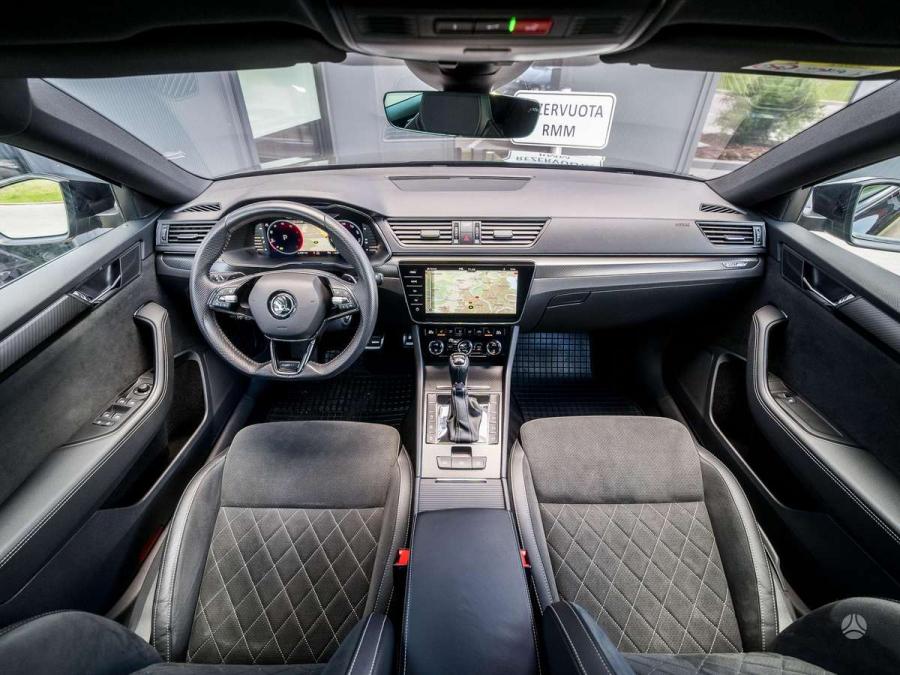 Black Skoda SuperB 2023 in Kaunas, with an engine capacity of 1.97 L and mileage of 213 thousand km for 21250 €, photo 18 on AUTOMOTO.COM.LV