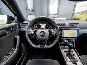 Black Skoda SuperB 2023 in Kaunas, with an engine capacity of 1.97 L and mileage of 213 thousand km for 21250 €, photo 19 on AUTOMOTO.COM.LV