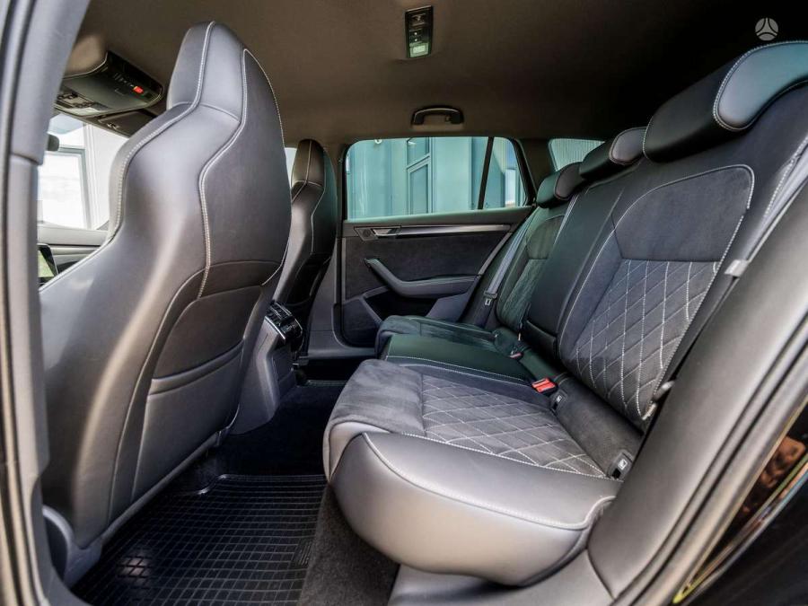 Black Skoda SuperB 2023 in Kaunas, with an engine capacity of 1.97 L and mileage of 213 thousand km for 21250 €, photo 35 on AUTOMOTO.COM.LV