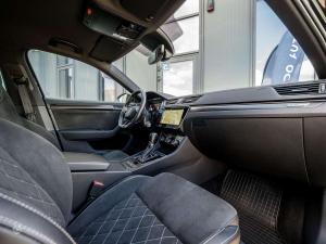 Black Skoda SuperB 2023 in Kaunas, with an engine capacity of 1.97 L and mileage of 213 thousand km for 21250 €, photo 40 on AUTOMOTO.COM.LV