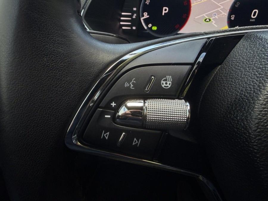 Black Skoda SuperB 2023 in Parnu, with an engine capacity of 2.00 L and mileage of 163 thousand km for 26900 €, photo 20 on AUTOMOTO.COM.LV