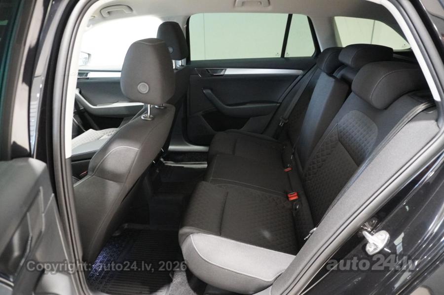 Melns Skoda SuperB 2023 Tallina, ar dzinēja tilpumu 1.50 L un nobraukumu 41 tūkst. km par 24900 €, foto 12 vietnē AUTOMOTO.COM.LV
