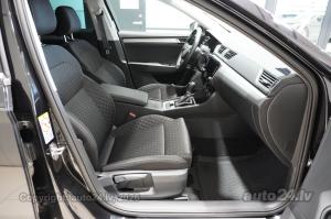 Melns Skoda SuperB 2023 Tallina, ar dzinēja tilpumu 1.50 L un nobraukumu 41 tūkst. km par 24900 €, foto 14 vietnē AUTOMOTO.COM.LV