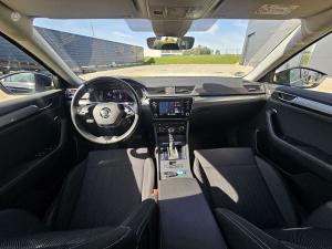 Black Skoda SuperB 2023 in Vilnius, with an engine capacity of 2.00 L and mileage of 88 thousand km for 23990 €, photo 8 on AUTOMOTO.COM.LV