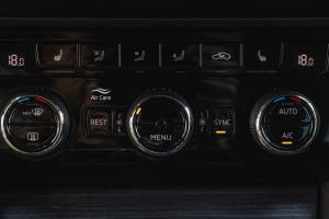 Melns Skoda SuperB 2023 Ventspils, ar dzinēja tilpumu 2.00 L un nobraukumu 126 tūkst. km par 23300 €, foto 33 vietnē AUTOMOTO.COM.LV