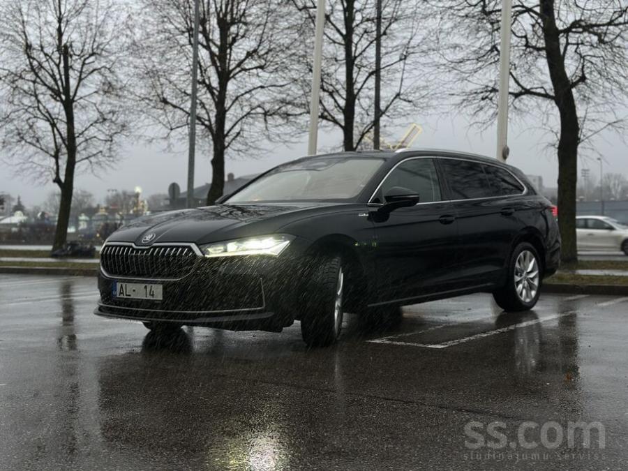 Black Skoda SuperB 2024 in Riga, with an engine capacity of 2.00 L and mileage of 40 thousand km for 37000 €, photo 1 on AUTOMOTO.COM.LV
