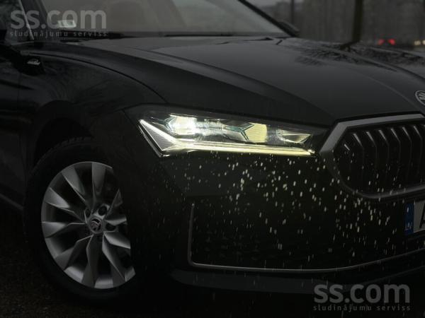 Black Skoda SuperB 2024 in Riga, with an engine capacity of 2.00 L and mileage of 40 thousand km for 37000 €, photo 4 on AUTOMOTO.COM.LV