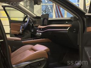 Black Skoda SuperB 2024 in Riga, with an engine capacity of 2.00 L and mileage of 40 thousand km for 37000 €, photo 16 on AUTOMOTO.COM.LV