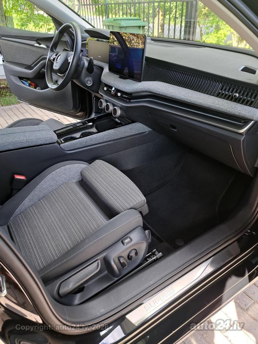 Black Skoda SuperB 2024 in Tallinn, with an engine capacity of 2.00 L and mileage of 23 thousand km for 38680 €, photo 12 on AUTOMOTO.COM.LV
