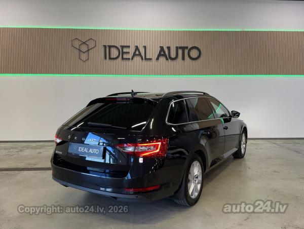 Skoda SuperB 2024 Tallina vietnē Melns Skoda SuperB 2024 Tallina, ar dzinēja tilpumu 1.50 L un nobraukumu 61 tūkst. km par 24990 €, foto 5 vietnē AUTOMOTO.COM.LV