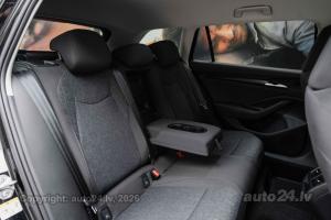 Melns Skoda SuperB 2025 Tallina, ar dzinēja tilpumu 2.00 L un nobraukumu 13 tūkst. km par 35900 €, foto 9 vietnē AUTOMOTO.COM.LV