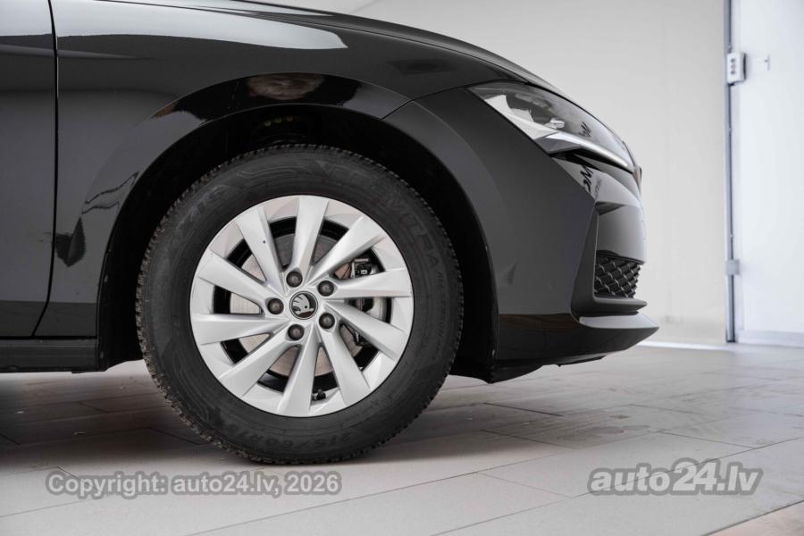 Melns Skoda SuperB 2025 Tallina, ar dzinēja tilpumu 2.00 L un nobraukumu 13 tūkst. km par 35900 €, foto 17 vietnē AUTOMOTO.COM.LV