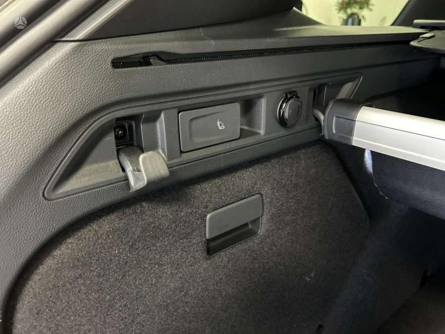 Melns Skoda SuperB 2026 Viļņa, ar dzinēja tilpumu 1.98 L un nobraukumu 12 tūkst. km par 48900 €, foto 15 vietnē AUTOMOTO.COM.LV