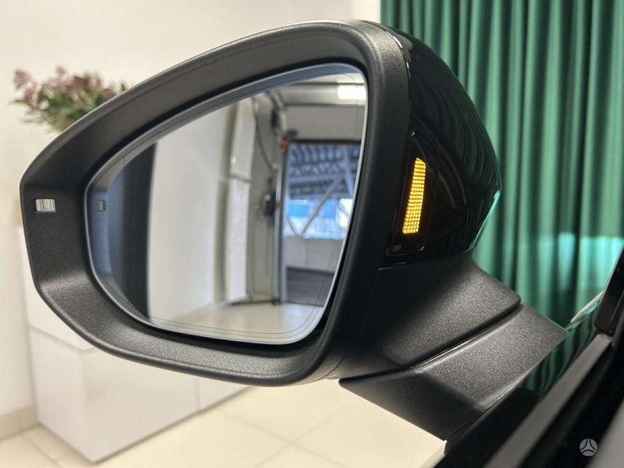 Melns Skoda SuperB 2026 Viļņa, ar dzinēja tilpumu 1.98 L un nobraukumu 12 tūkst. km par 48900 €, foto 30 vietnē AUTOMOTO.COM.LV