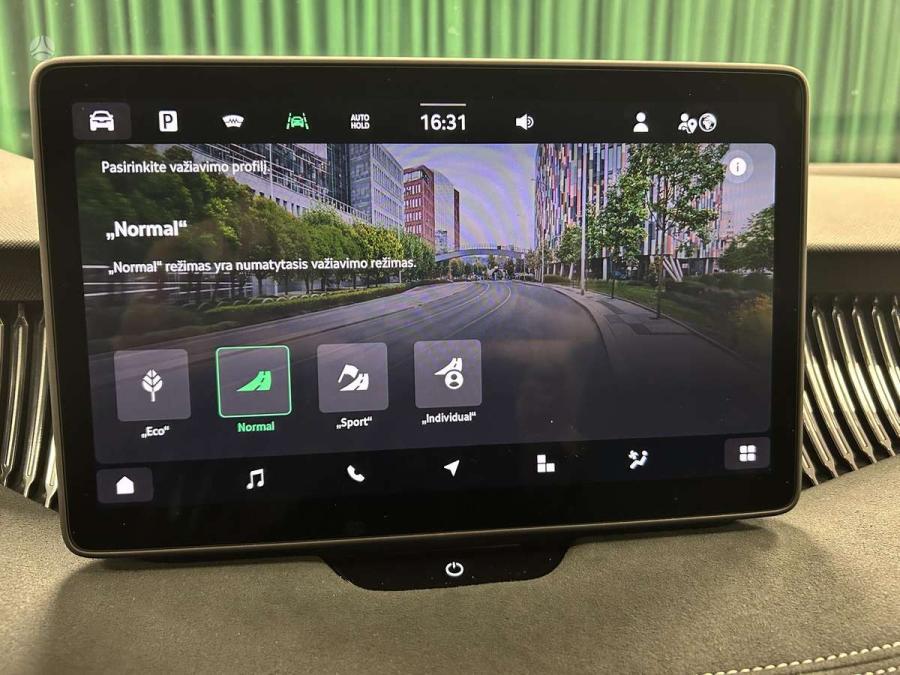 Melns Skoda SuperB 2026 Viļņa, ar dzinēja tilpumu 1.98 L un nobraukumu 12 tūkst. km par 48900 €, foto 31 vietnē AUTOMOTO.COM.LV