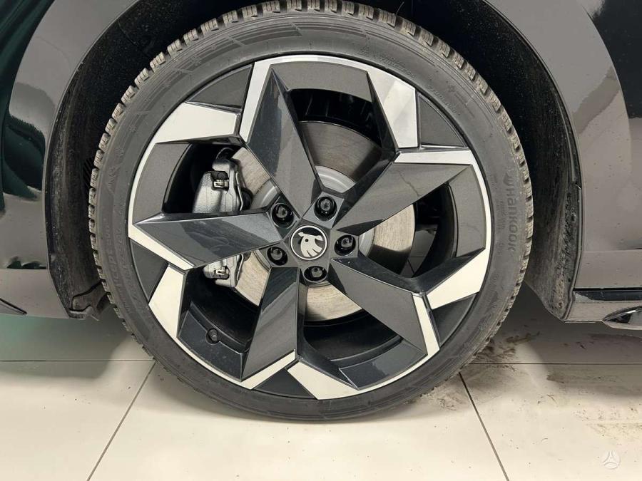 Melns Skoda SuperB 2026 Viļņa, ar dzinēja tilpumu 1.98 L un nobraukumu 12 tūkst. km par 48900 €, foto 41 vietnē AUTOMOTO.COM.LV