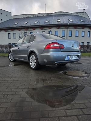 Zils Skoda SuperB 2008 Kauņa, ar dzinēja tilpumu 2.00 L un nobraukumu 332 tūkst. km par 5200 €, foto 5 vietnē AUTOMOTO.COM.LV