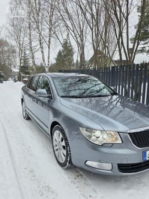 Blue Skoda SuperB 2008 in Kaunas, with an engine capacity of 2.00 L and mileage of 333 thousand km for 4990 €, photo 3 on AUTOMOTO.COM.LV