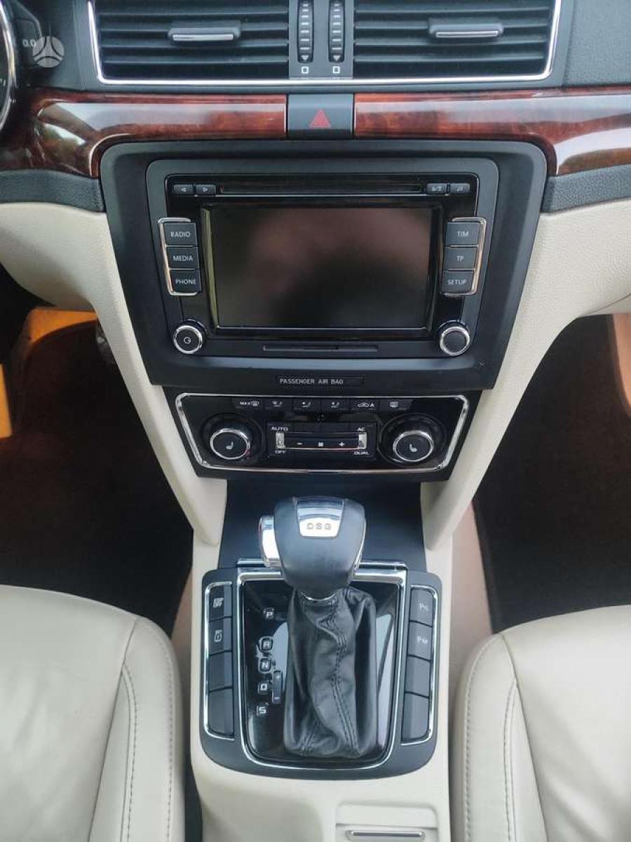 Blue Skoda SuperB 2009 in Vilnius, with an engine capacity of 1.80 L and mileage of 206 thousand km for 3900 €, photo 7 on AUTOMOTO.COM.LV