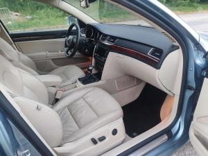 Blue Skoda SuperB 2009 in Vilnius, with an engine capacity of 1.80 L and mileage of 206 thousand km for 3900 €, photo 9 on AUTOMOTO.COM.LV