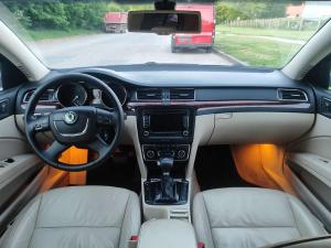 Blue Skoda SuperB 2009 in Vilnius, with an engine capacity of 1.80 L and mileage of 206 thousand km for 3900 €, photo 10 on AUTOMOTO.COM.LV