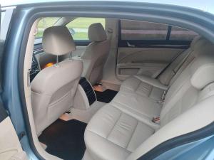 Blue Skoda SuperB 2009 in Vilnius, with an engine capacity of 1.80 L and mileage of 206 thousand km for 3900 €, photo 17 on AUTOMOTO.COM.LV