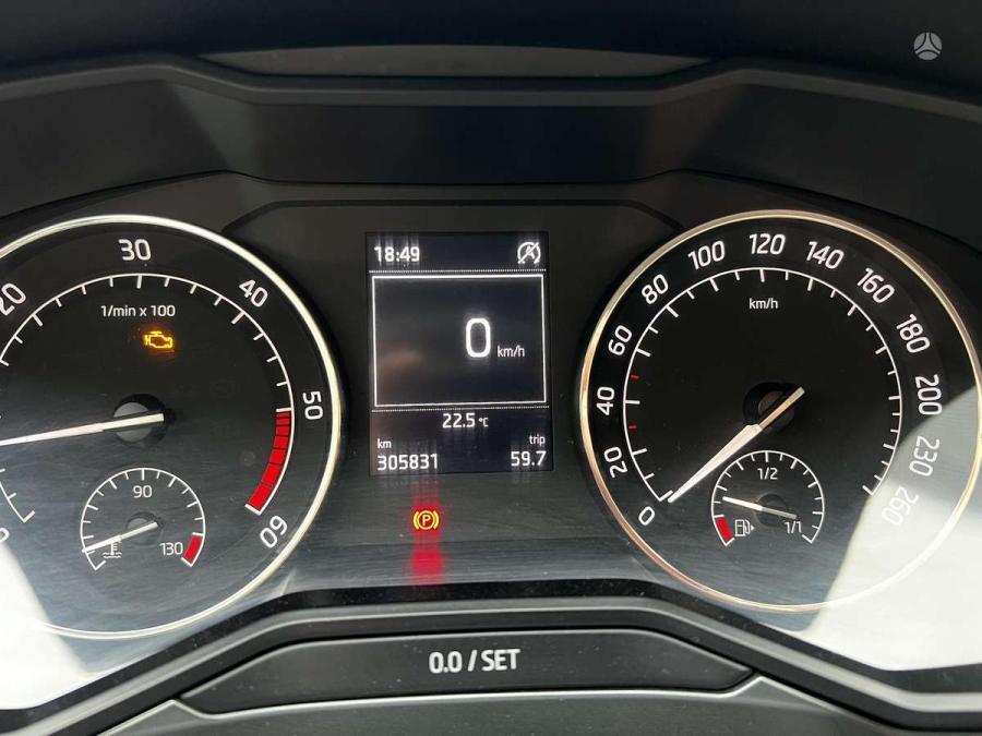 Синий Шкода Суперб 2015 в Паневежис, объемом двигателя 1.97 л и пробегом 306 тыс. км за 6300 €, фото 10 на AUTOMOTO.COM.LV