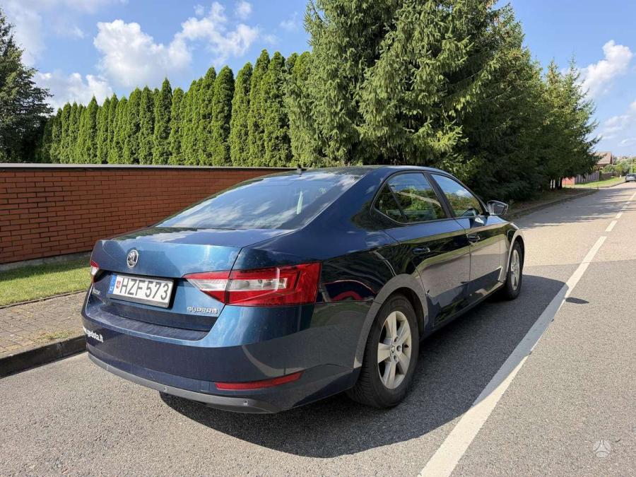 Blue Skoda SuperB 2016 in Kaunas, with an engine capacity of 1.97 L and mileage of 306 thousand km for 4950 €, photo 4 on AUTOMOTO.COM.LV