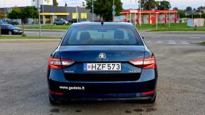 Blue Skoda SuperB 2016 in Siauliai, with an engine capacity of 1.97 L and mileage of 306 thousand km for 6500 €, photo 11 on AUTOMOTO.COM.LV