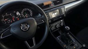 Blue Skoda SuperB 2016 in Siauliai, with an engine capacity of 1.97 L and mileage of 306 thousand km for 6500 €, photo 21 on AUTOMOTO.COM.LV