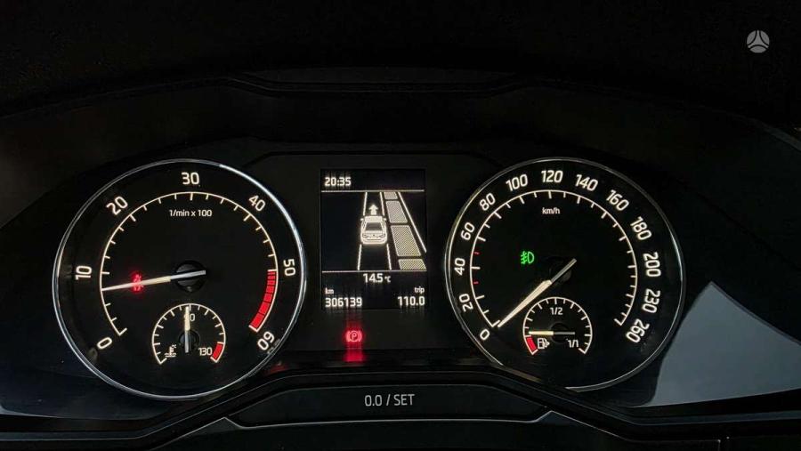 Blue Skoda SuperB 2016 in Siauliai, with an engine capacity of 1.97 L and mileage of 306 thousand km for 6500 €, photo 22 on AUTOMOTO.COM.LV