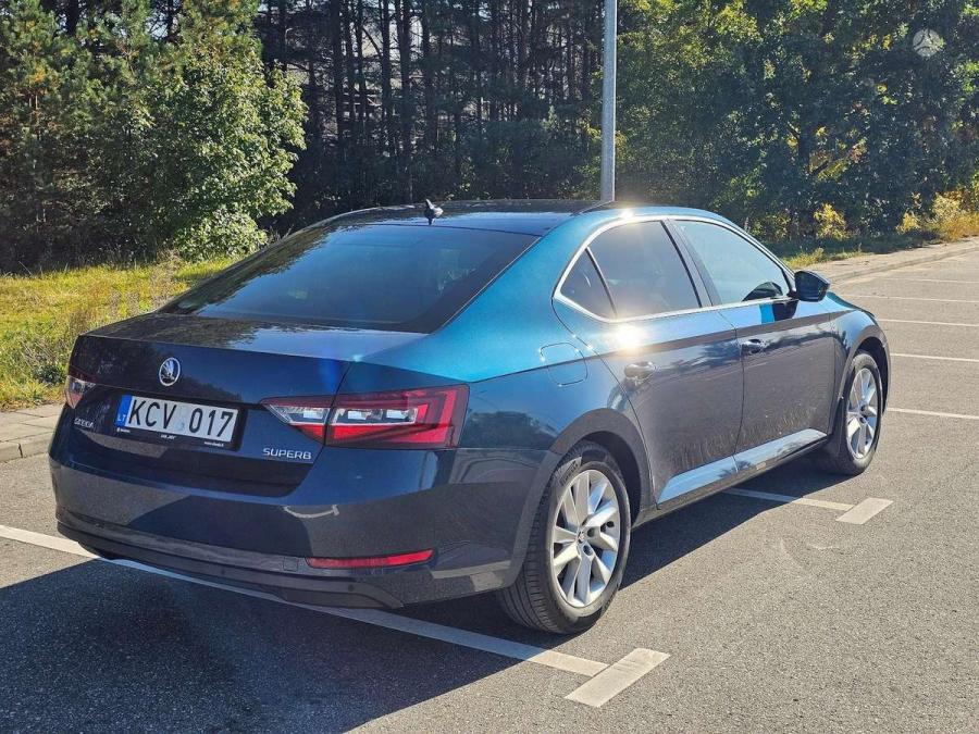 Blue Skoda SuperB 2017 in Vilnius, with an engine capacity of 1.80 L and mileage of 158 thousand km for 15400 €, photo 6 on AUTOMOTO.COM.LV