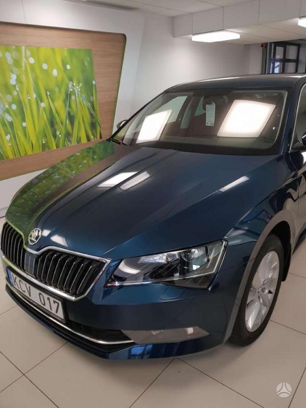Blue Skoda SuperB 2017 in Vilnius, with an engine capacity of 1.80 L and mileage of 158 thousand km for 15400 €, photo 7 on AUTOMOTO.COM.LV