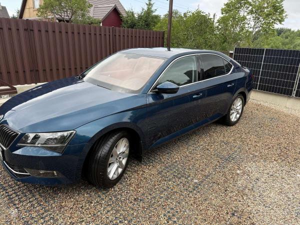 Zils Skoda SuperB 2019 Viļņa, ar dzinēja tilpumu 1.50 L un nobraukumu 137 tūkst. km par 13900 €, foto 3 vietnē AUTOMOTO.COM.LV