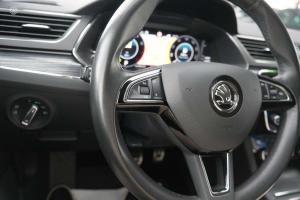 Blue Skoda SuperB 2020 in Vilnius, with an engine capacity of 1.98 L and mileage of 140 thousand km for 20950 €, photo 20 on AUTOMOTO.COM.LV