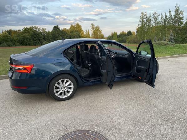 Zils Skoda SuperB 2020 Madona, ar dzinēja tilpumu 1.40 L un nobraukumu 75 tūkst. km par 21500 €, foto 4 vietnē AUTOMOTO.COM.LV