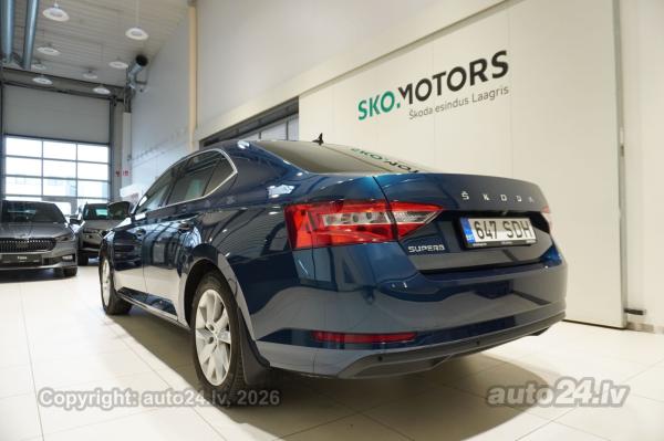 Zils Skoda SuperB 2022 Tallina, ar dzinēja tilpumu 1.50 L un nobraukumu 77 tūkst. km par 21900 €, foto 2 vietnē AUTOMOTO.COM.LV