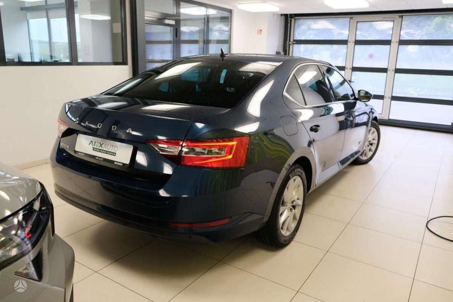 Zils Skoda SuperB 2022 Viļņa, ar dzinēja tilpumu 1.97 L un nobraukumu 96 tūkst. km par 19900 €, foto 3 vietnē AUTOMOTO.COM.LV