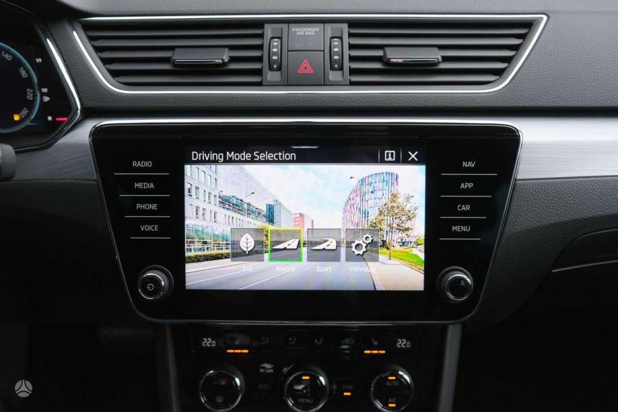 Zils Skoda SuperB 2022 Viļņa, ar dzinēja tilpumu 1.97 L un nobraukumu 96 tūkst. km par 19900 €, foto 14 vietnē AUTOMOTO.COM.LV