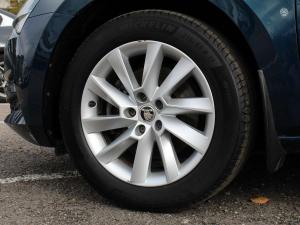 Zils Skoda SuperB 2022 Viļņa, ar dzinēja tilpumu 1.50 L un nobraukumu 89 tūkst. km par 22750 €, foto 21 vietnē AUTOMOTO.COM.LV
