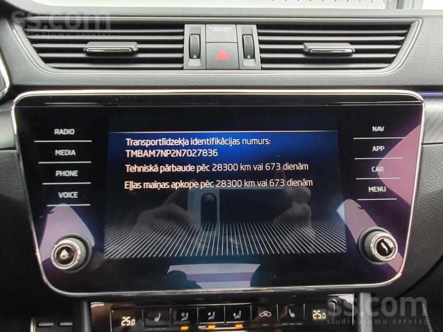 Zils Skoda SuperB 2022 Rīga, ar dzinēja tilpumu 2.00 L un nobraukumu 167 tūkst. km par 24900 €, foto 23 vietnē AUTOMOTO.COM.LV