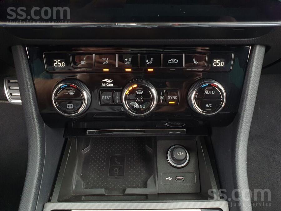 Zils Skoda SuperB 2022 Rīga, ar dzinēja tilpumu 2.00 L un nobraukumu 167 tūkst. km par 24900 €, foto 30 vietnē AUTOMOTO.COM.LV